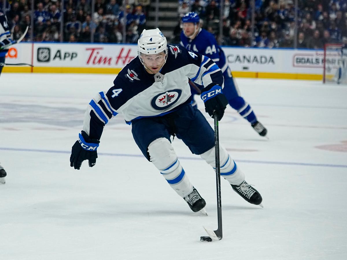 Jets 2021-22 Season Player Profile: Neal Pionk