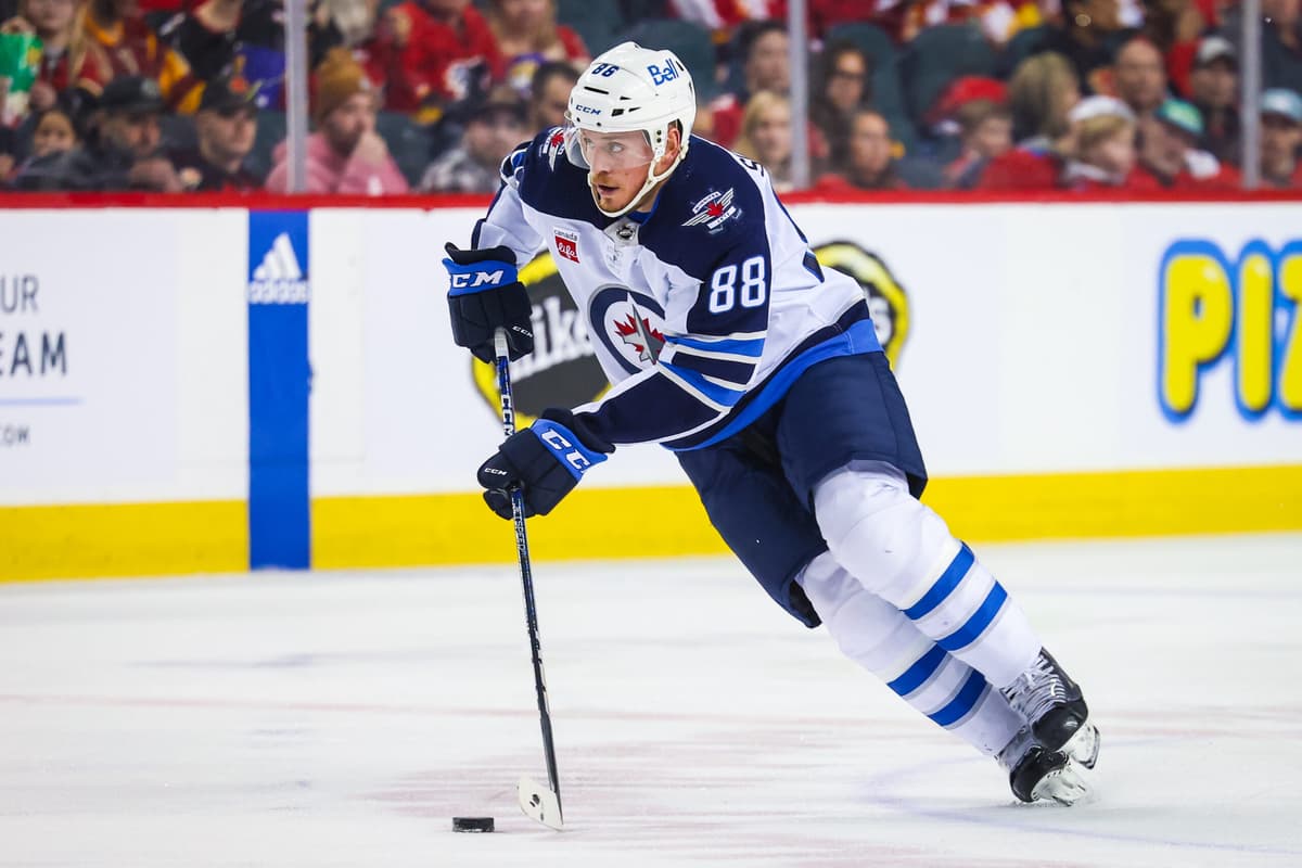 Nate Schmidt: Trade or buyout?